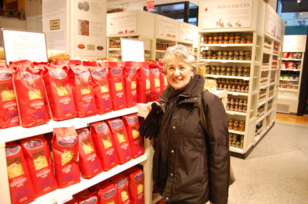 New York Stories 3: Eataly with Michele Scicolone | Do Bianchi